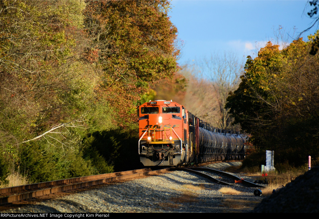 BNSF 9077 NS Train 67Z Ethanol Empties